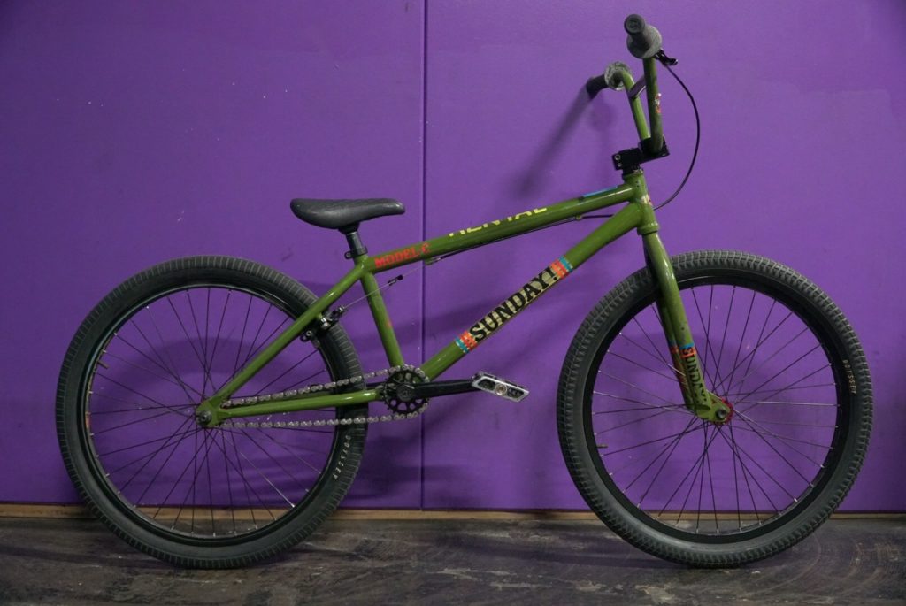 RENTAL BIKES - Joyride 150 Indoor Bike Park